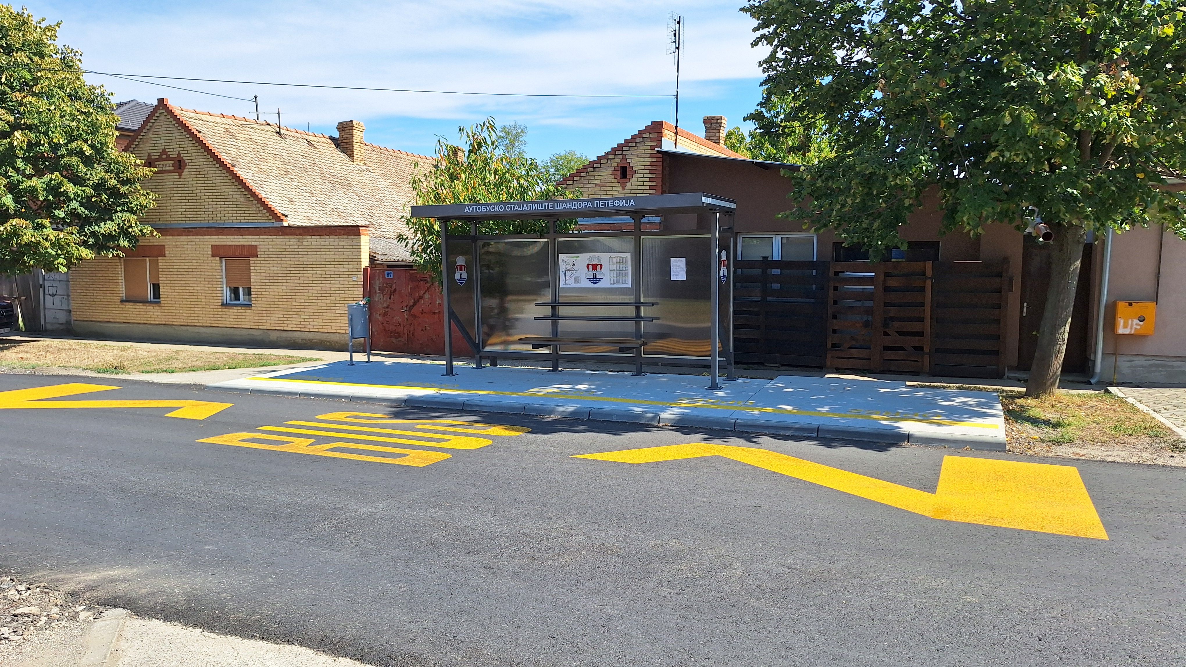 Vojlovica je dobila nova autobuska stajališta - RTV Pančevo