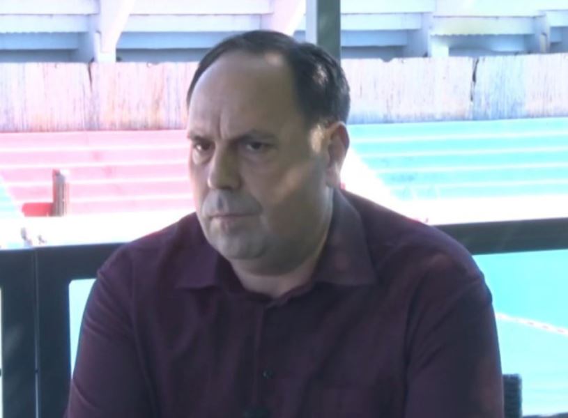 V.d. direktor OŠ " Pavle Savić": Škola radi i vrata su širom otvorena ...